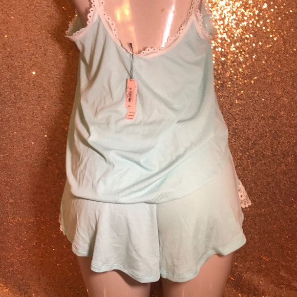 PINK Victoria's Secret | Intimates & Sleepwear | Salevictoria Secret ...